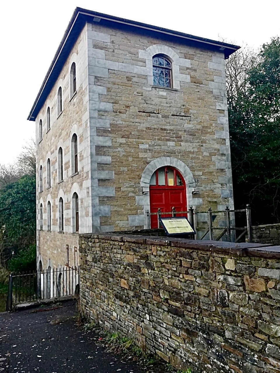 Merthyr Tydfil-Things to See - The Heritage Hiker's Guide to Merthyr